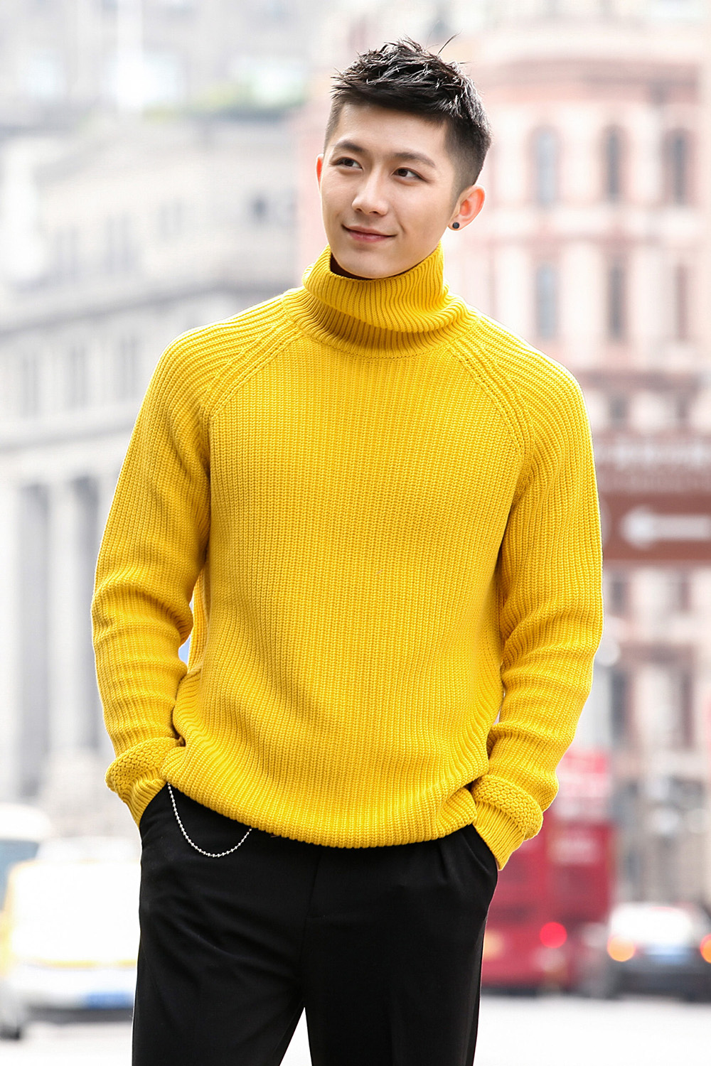 张层层 ZHANG CENG CENG – GHY Culture & Media