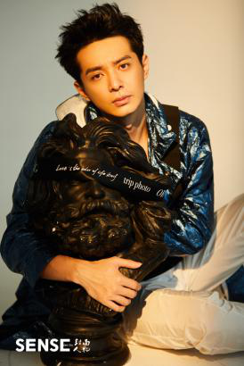 Artist - 刘智扬 LIU ZHI YANG : 长信传媒 GHY Culture & Media