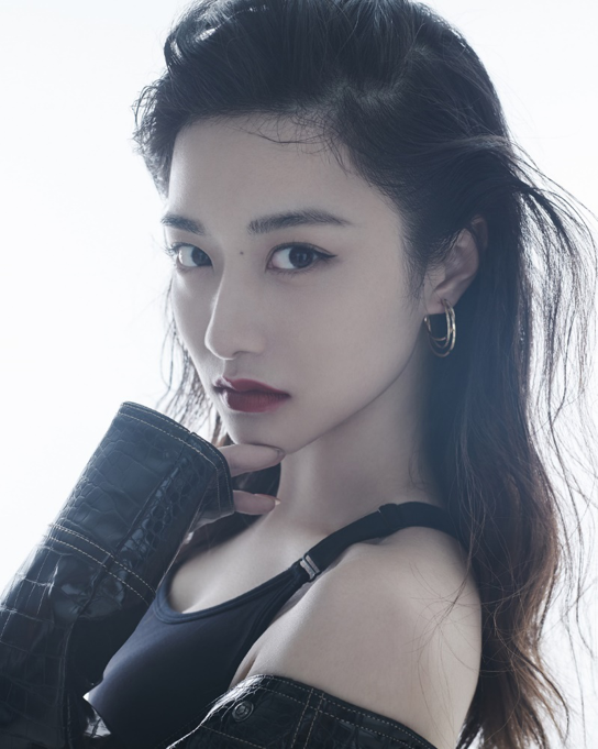 Artist - 孙雪宁 SUN XUE NING : 长信传媒 GHY Culture & Media